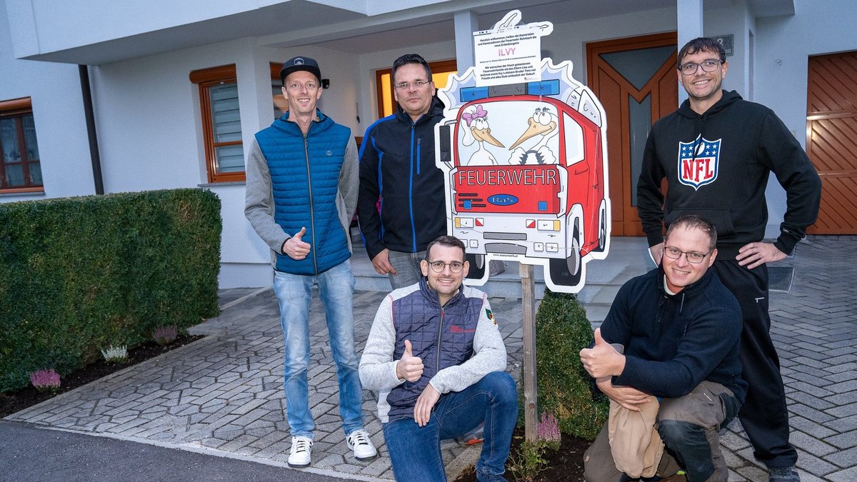 Storchenlandung bei Lisa und Andreas - FF Rohrbach im Mühlkreis